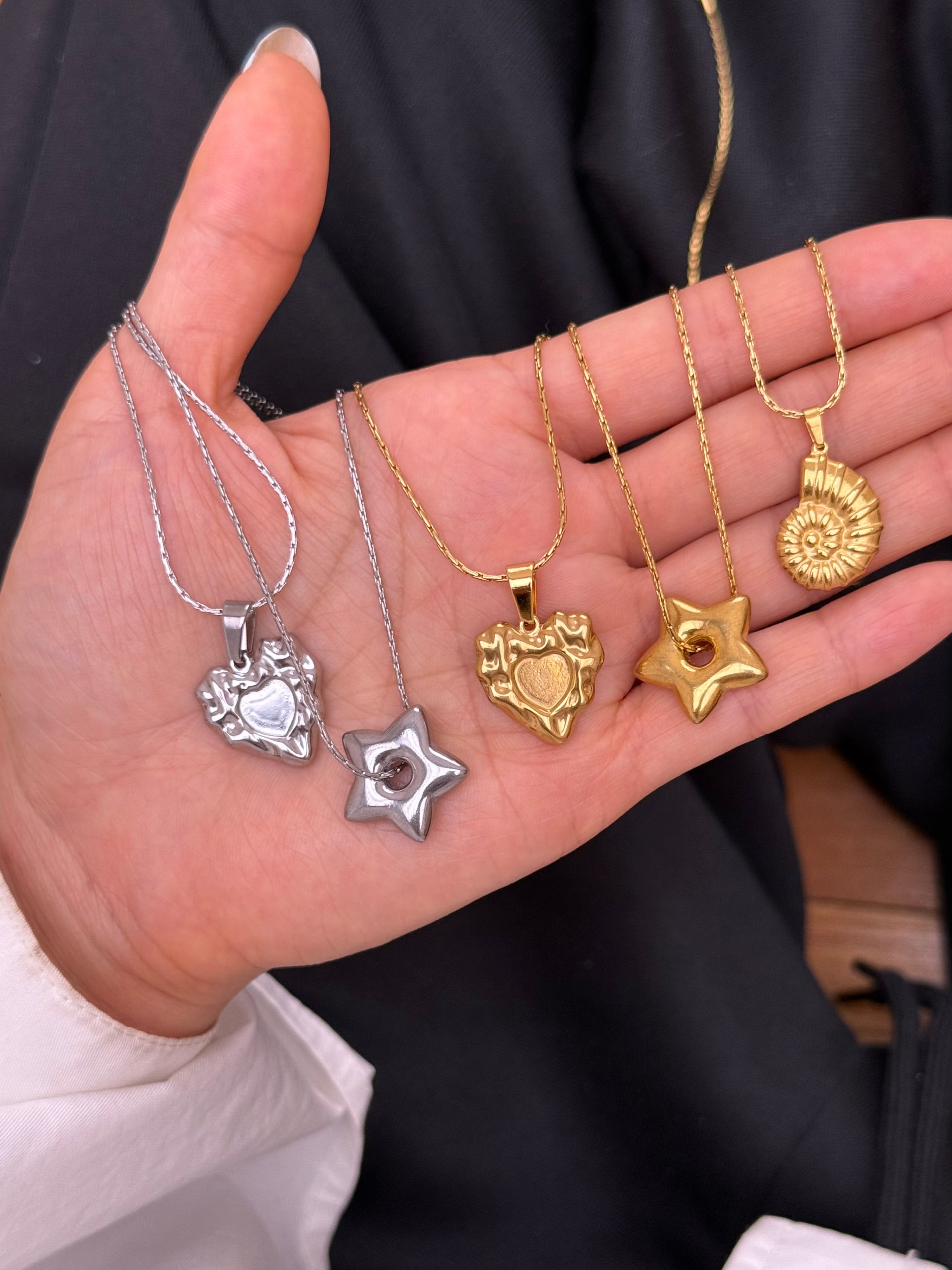 Charm Chains – ♡ CURATED CHAOTICA